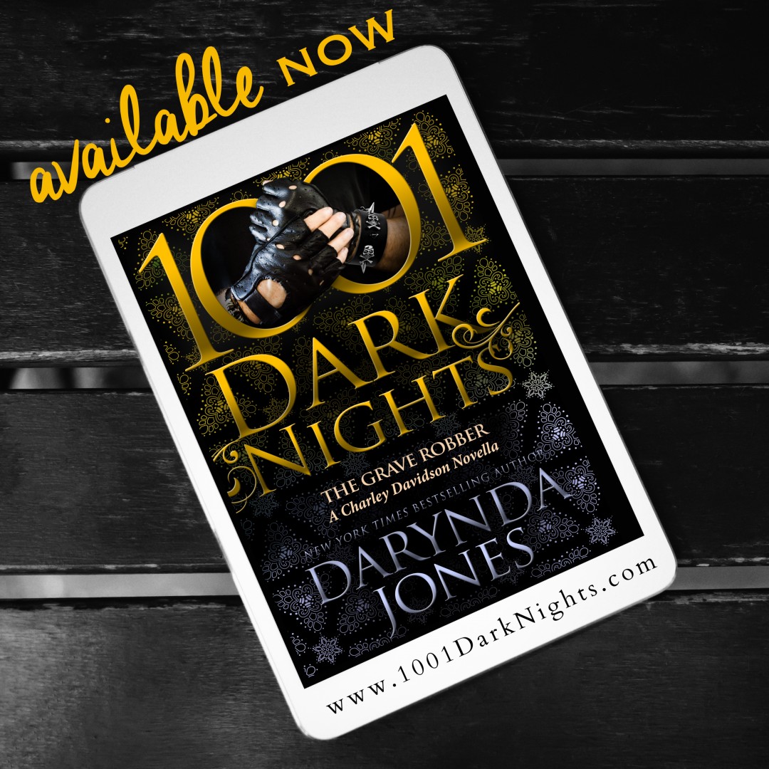 The Grave Robber is OUT! | Blog | Darynda Jones